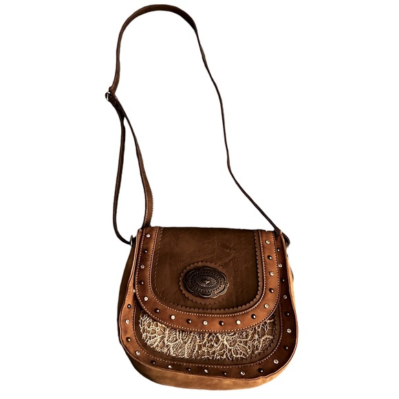 Justin Boots | Bags | Justin Boots Western Themed Crossbody Handbag ...
